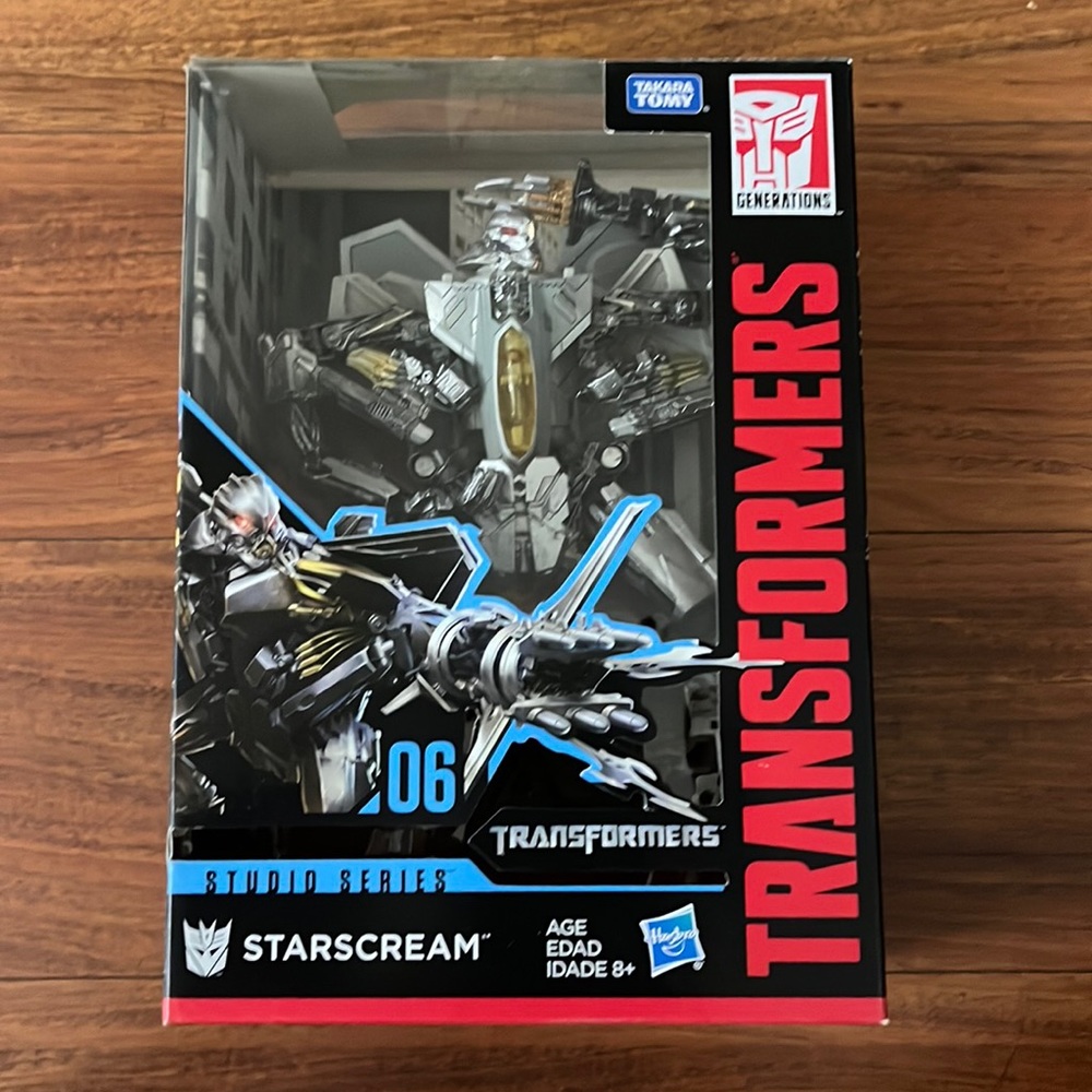Custom Starscream Voyager Studio Series - Gem